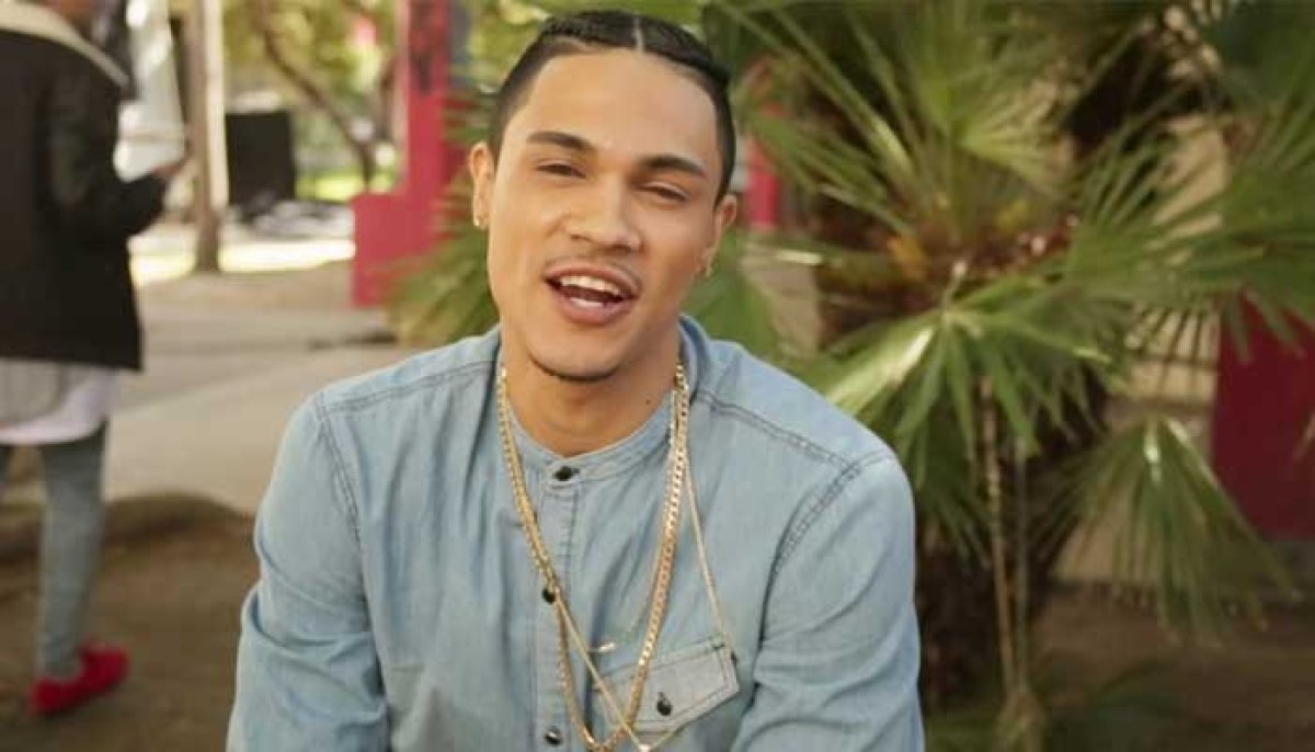 B5 vocalist Dustin Michael unveils secret romance with transgender woman
