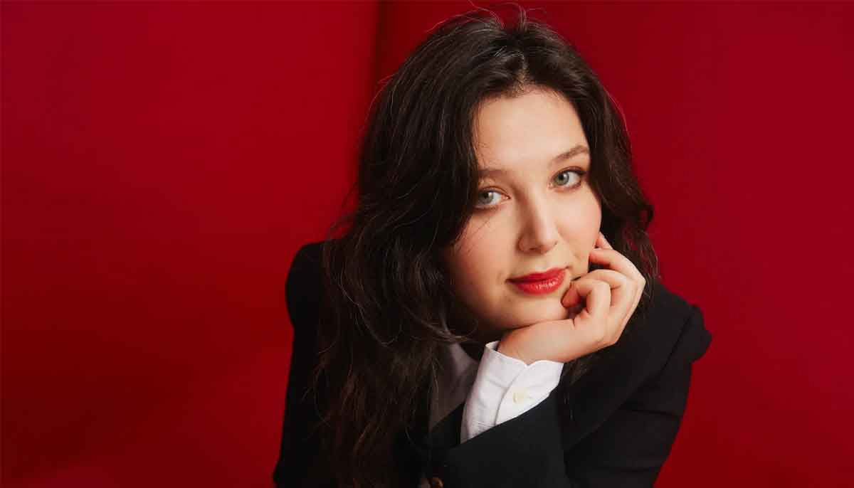 Lucy Dacus met birth mom at 19