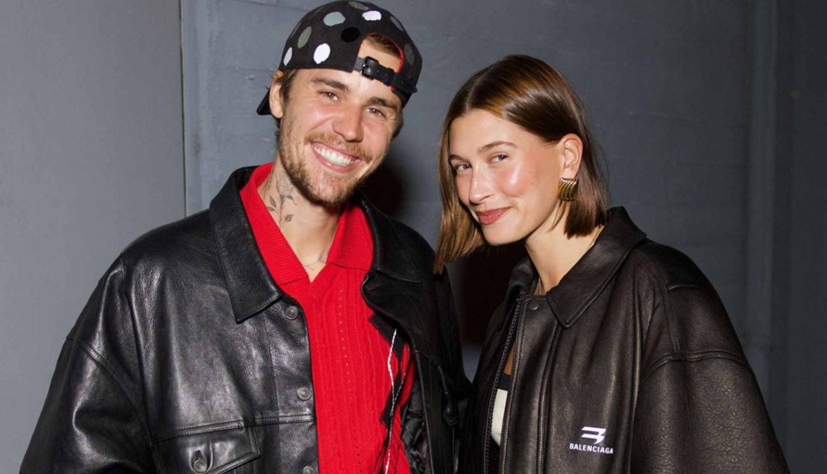 Hailey Bieber reveals how Justin Bieber helps her in work