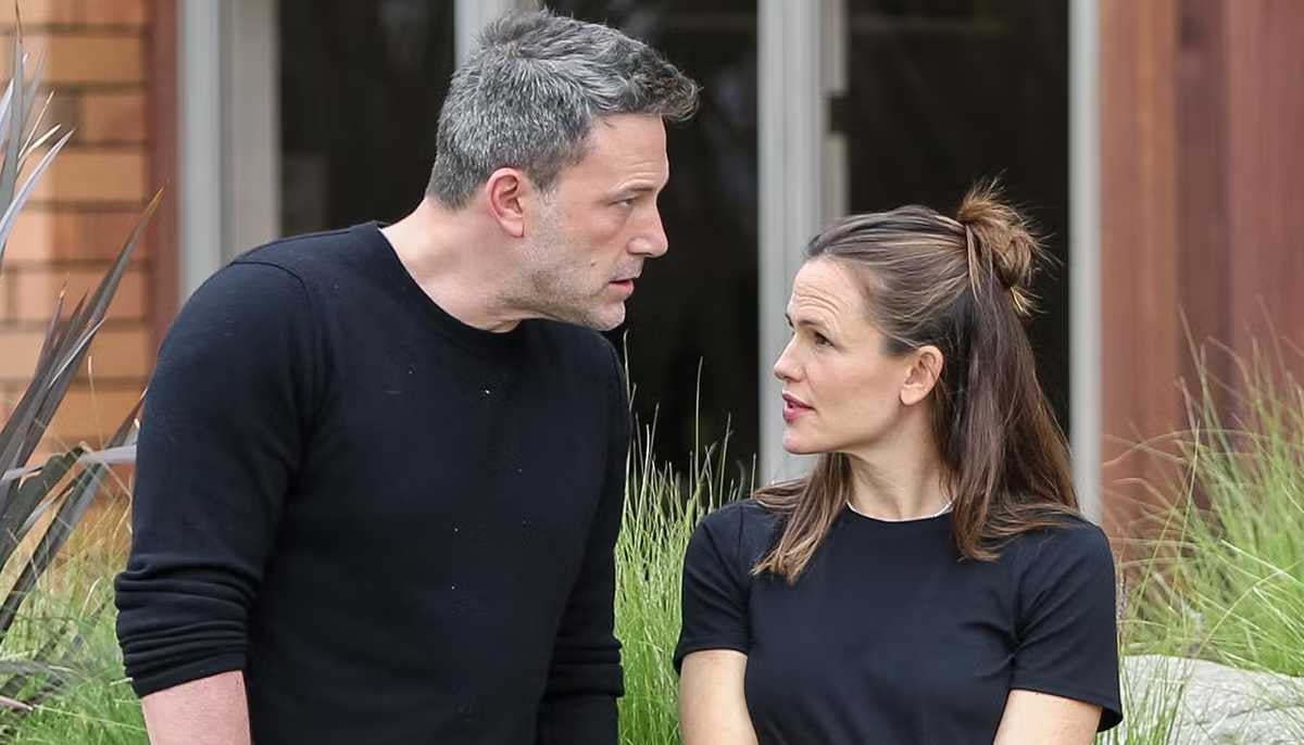 Jennifer Garner gives update on Ben Affleck divorce