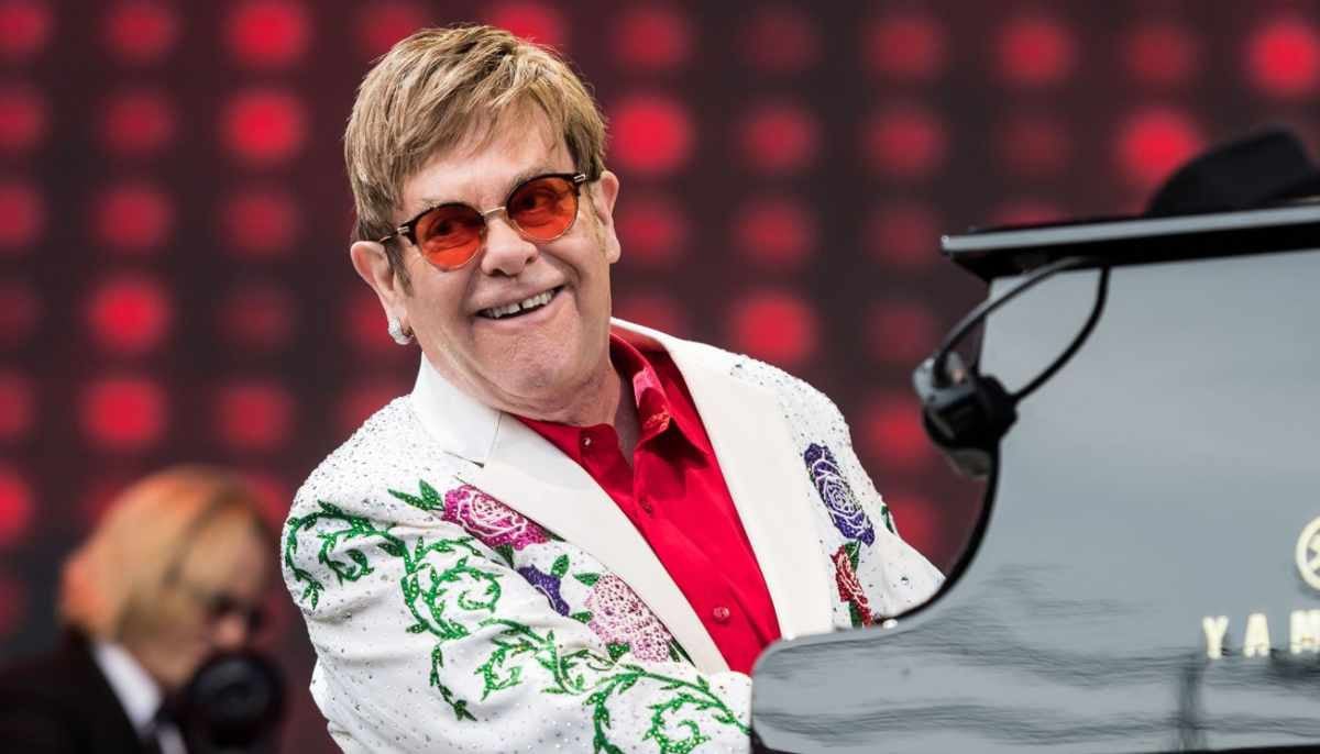 Elton John behaves 'rudely' amid severe health scare rumours