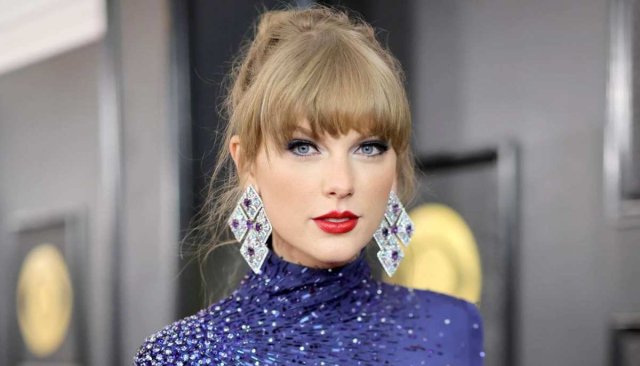 Taylor Swift sends heartfelt message to US skating stars