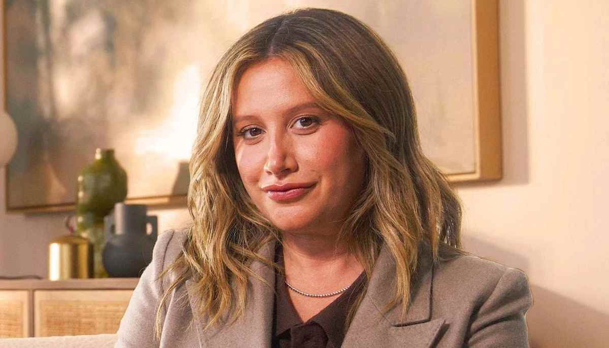Ashley Tisdale French thrills fans amid mom group drama