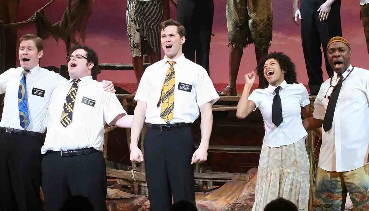Andrew Rannells, Josh Gad reunite for 'Book of Mormon' Tony Awards ...