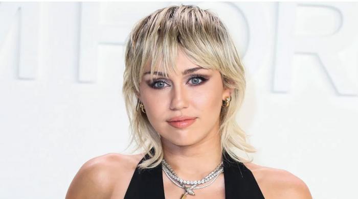 Miley Cyrus's live performance of 'Prisoner' is now on Amazon Prime ...