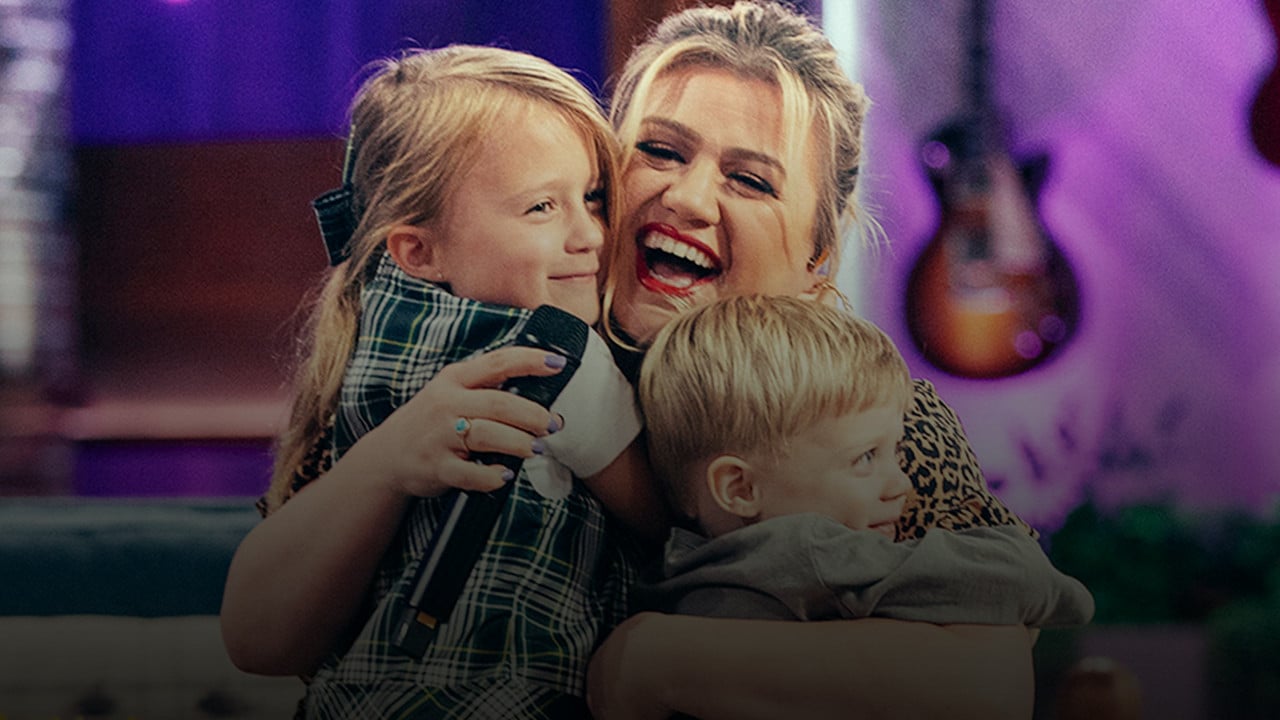 Kelly Clarkson shares adorable conversation on babies with her 4-year-old