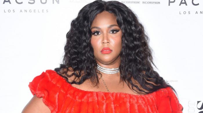 Lizzo Cherishes memories with late father 12 years after his death
