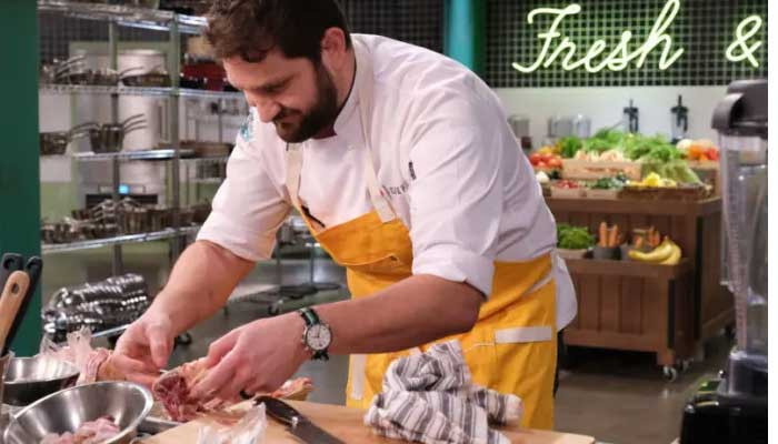 'Top Chef' winner Gabe Erales makes public apology after suspension as ...