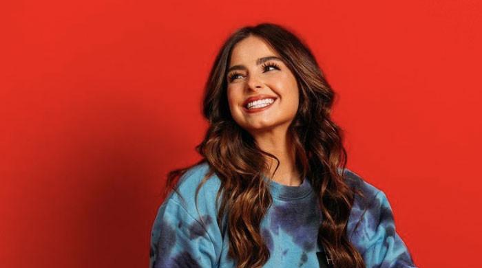 Take a look at Addison Rae's cringe-worthy first kiss story - The Celeb ...