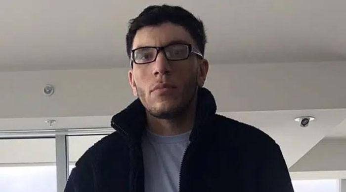 Tyler Niknam aka Trainwreck reveals how many millions he donates to fans