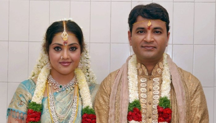 Actor Meena requests not to spread rumors about her husband’s death ...