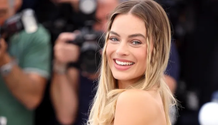 Margot Robbie returning to Neighbours for finale episode