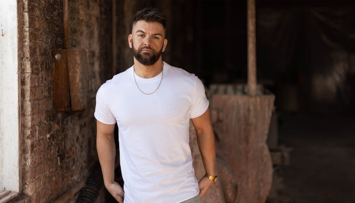 Dylan Scott loves meltdown moment with wife Blair in recent music video