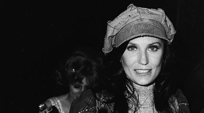 Singer Loretta Lynn passes away at 90 - The Celeb Post