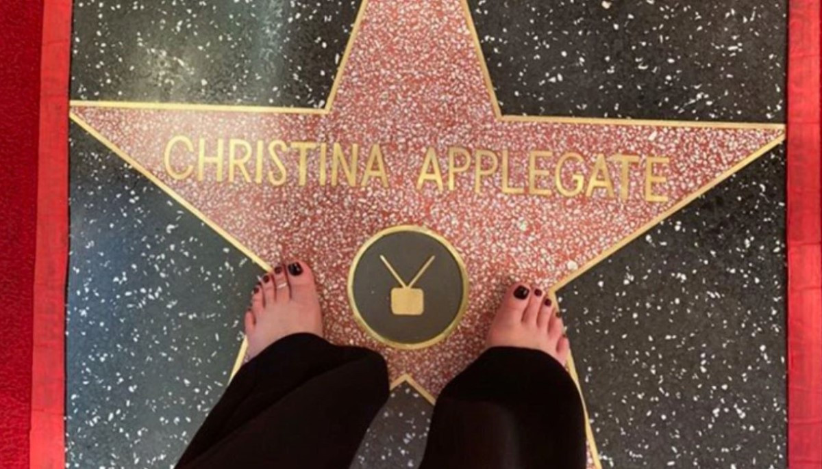 Christina Applegate Went Barefoot During Her Hollywood Walk Of Fame