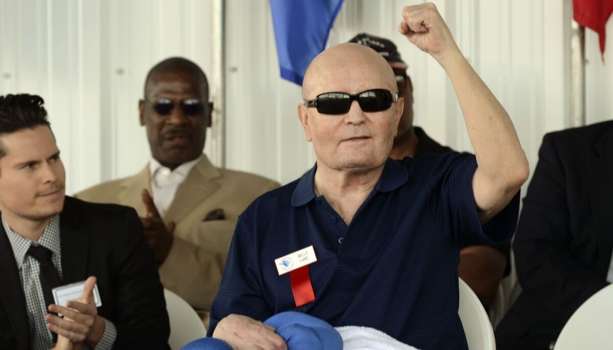 Referee Mills Lane dies at age 85