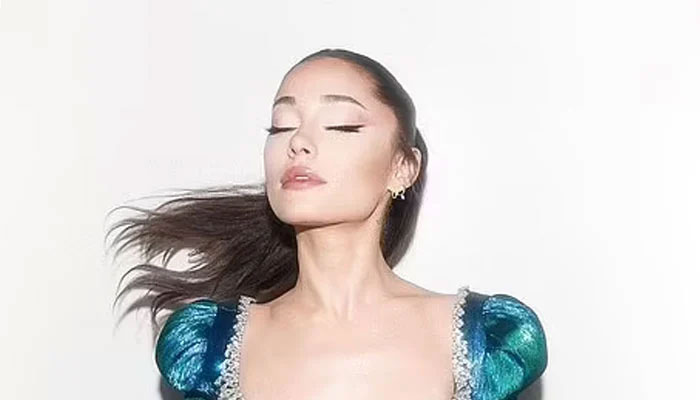 Personal stories behind THESE 8 Ariana Grande covers