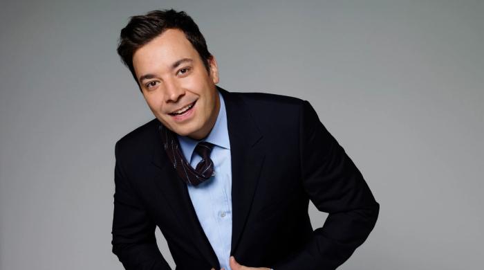 Jimmy Fallon shares adorable family picture, enjoying vacations