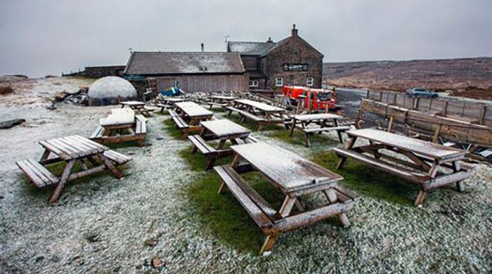 Met Office issues URGENT weather warning with blistering cold temperatures