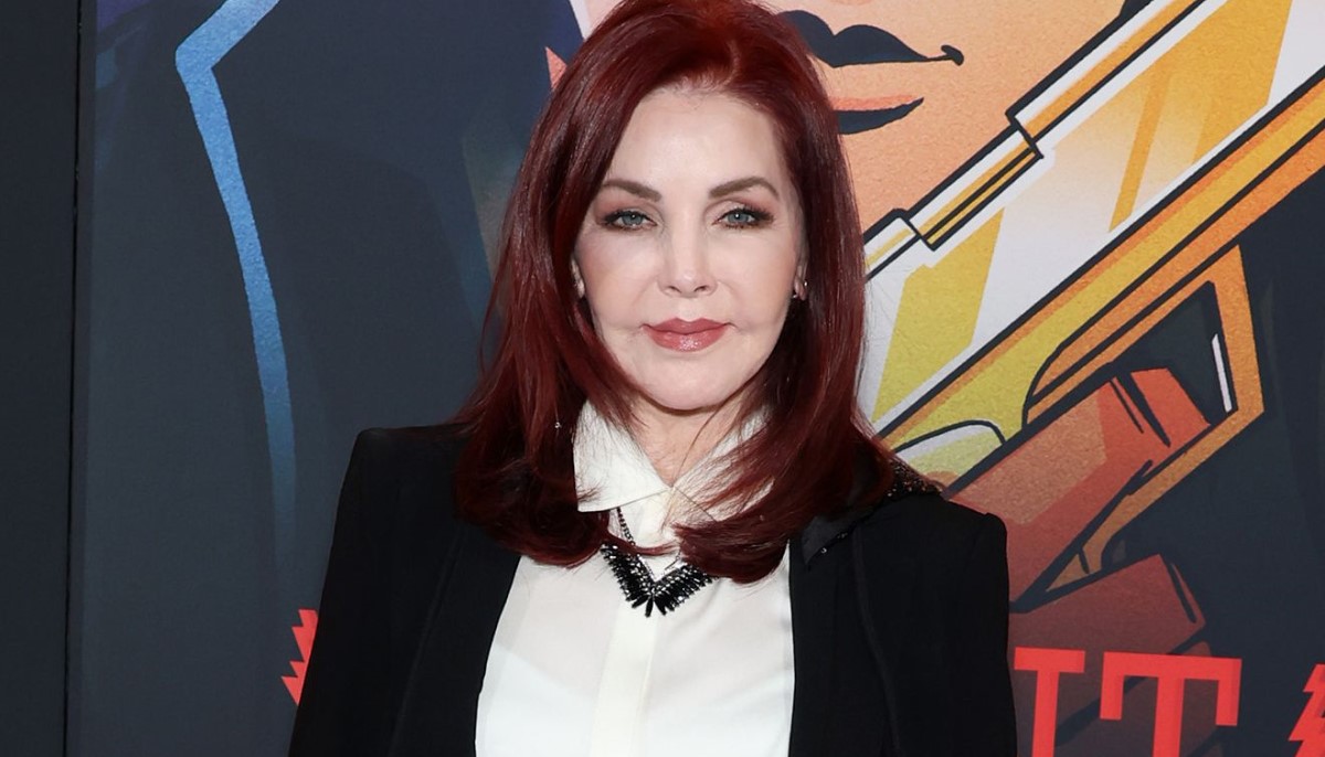 Priscilla Presley first time appears at Red Carpet after Lisa Marie's Death