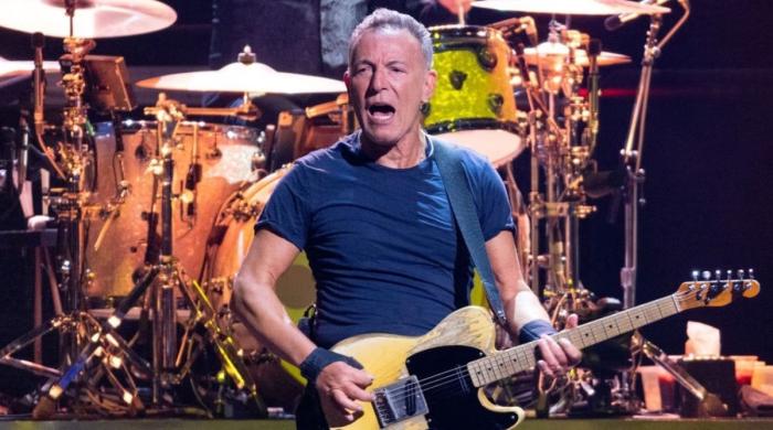 Bruce Springsteen’s concert with E Street Band at Nationwide Arena ...