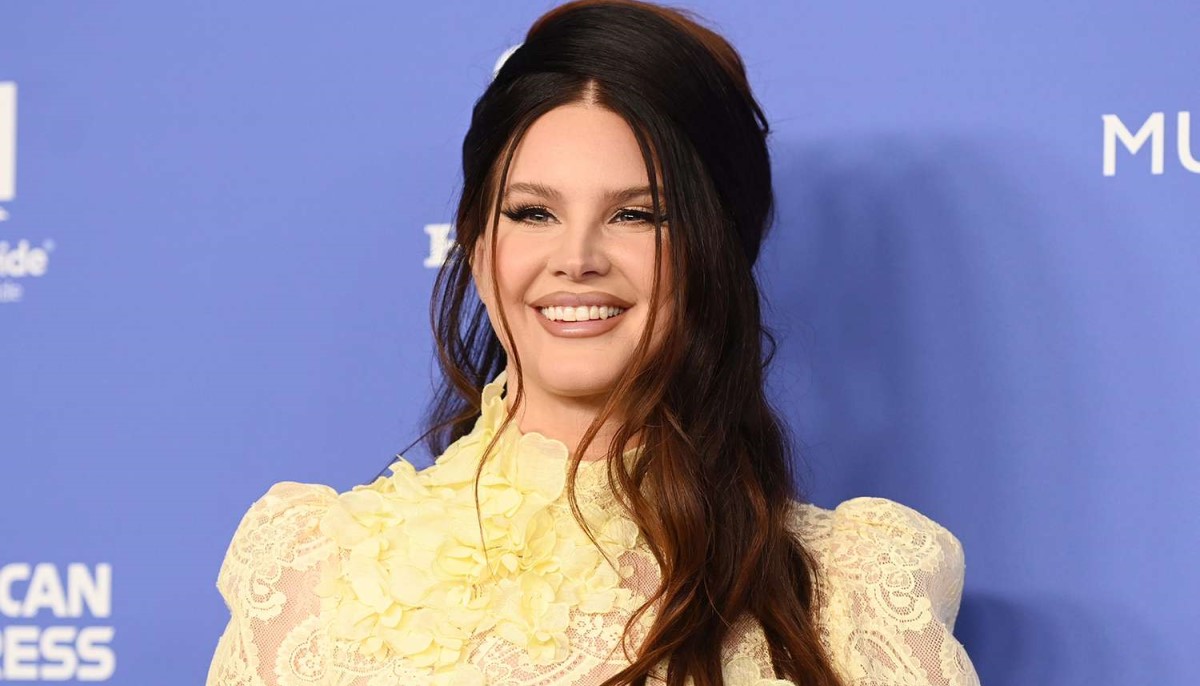 Lana Del Rey Reportedly ENGAGED To Evan Winiker