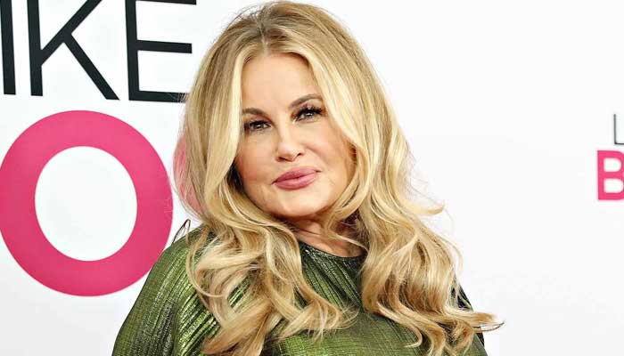 Jennifer Coolidge had 'hard time functioning' in Hollywood before White ...