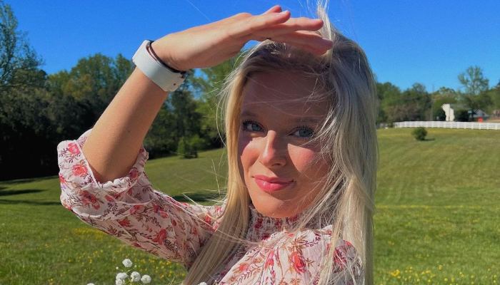 Annabelle Ham, YouTube star, dead at 22 after suffering medical emergency