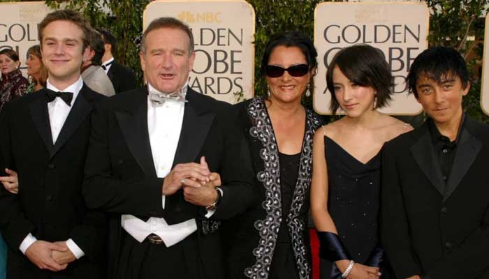 Robin Williams' kids celebrate late actor's 72nd birthday: 'Love u forever'