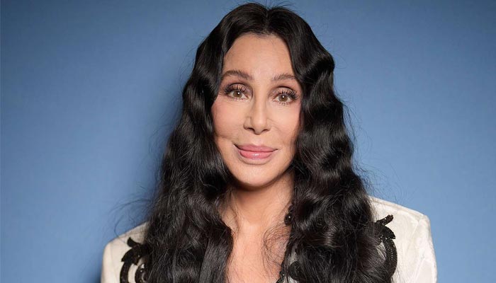 Cher shares once in a lifetime advice to all women about dating