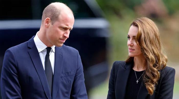 Prince William interrupts Kate Middleton's 42nd birthday with ...