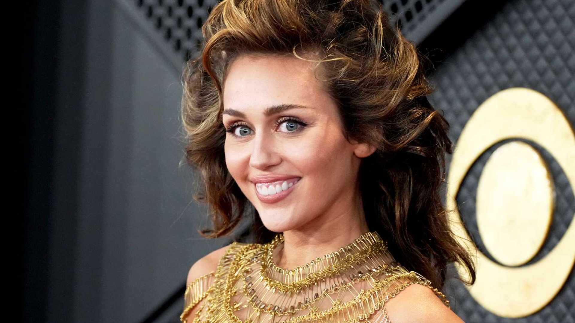 Miley Cyrus showered with love over first Grammy win