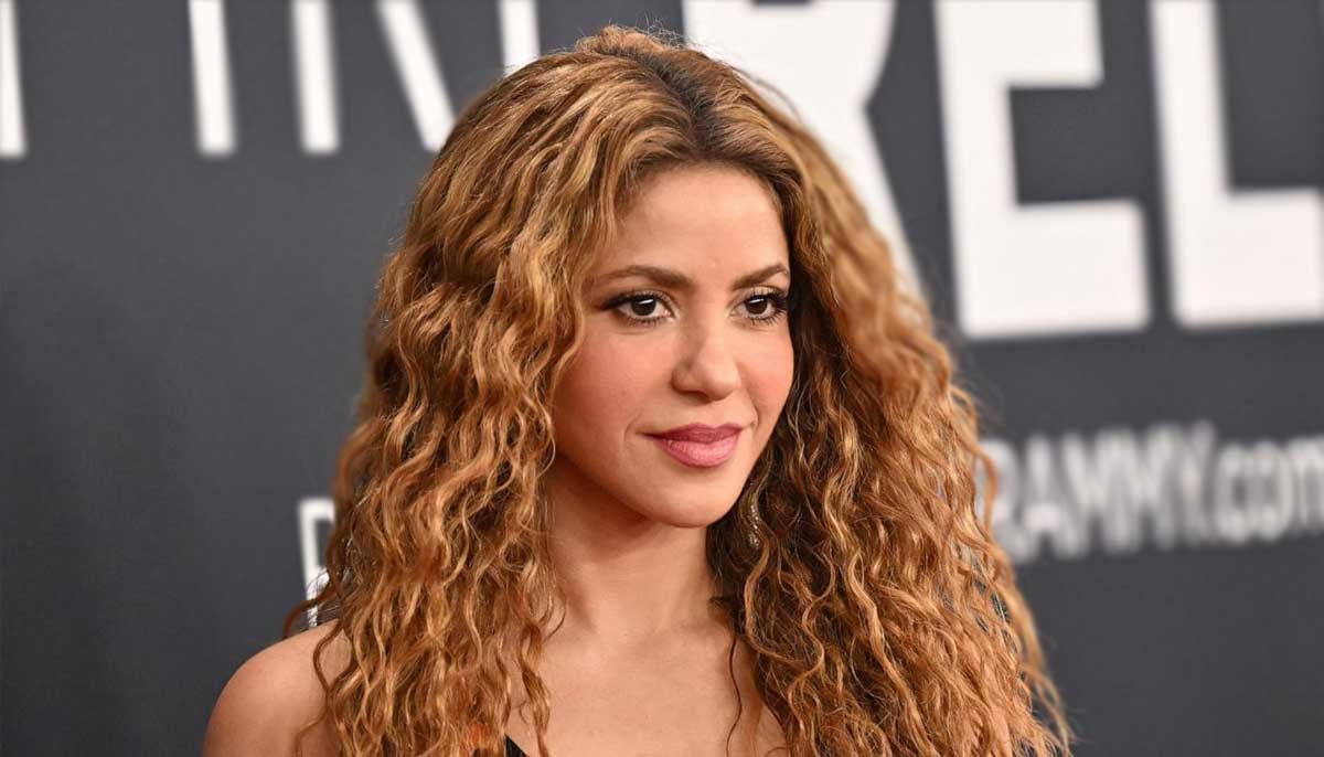 Shakira makes strong comeback after medical emergency