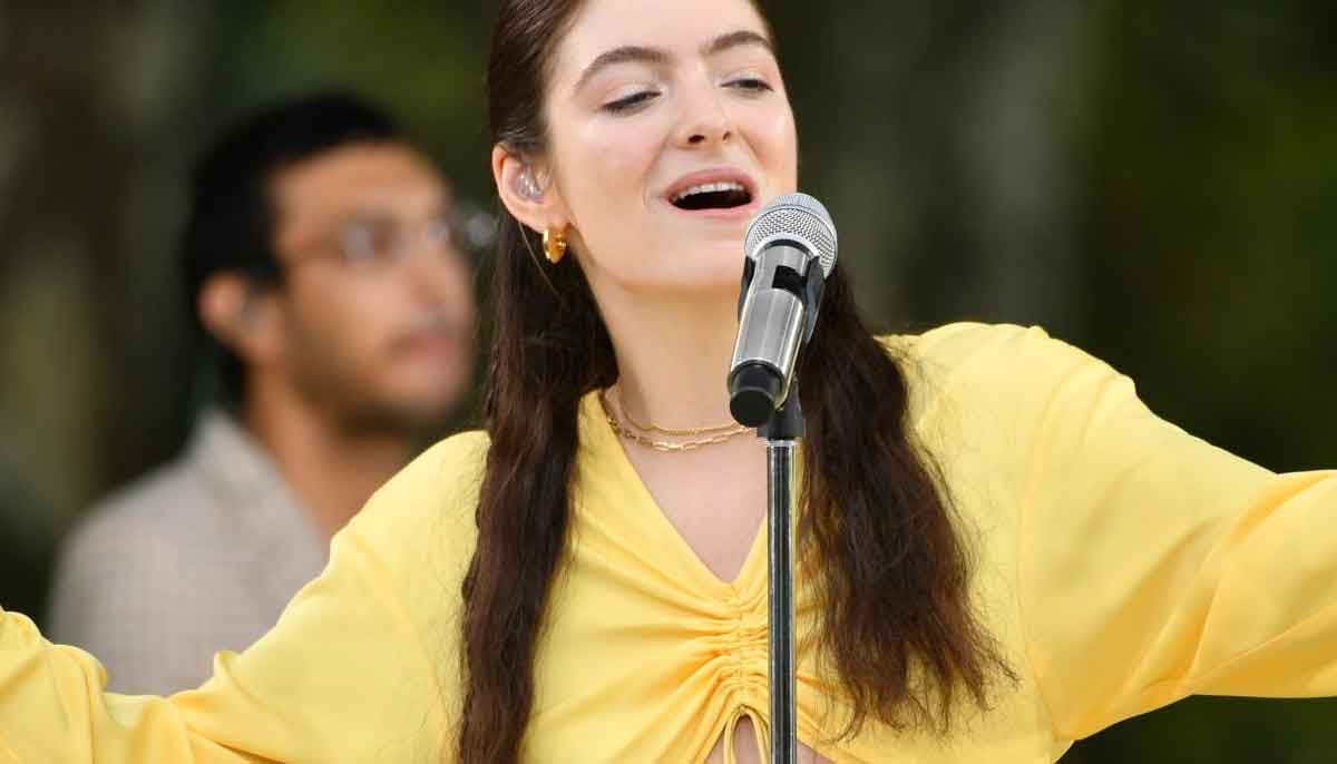 Lorde claims she’s ‘the middle gender’