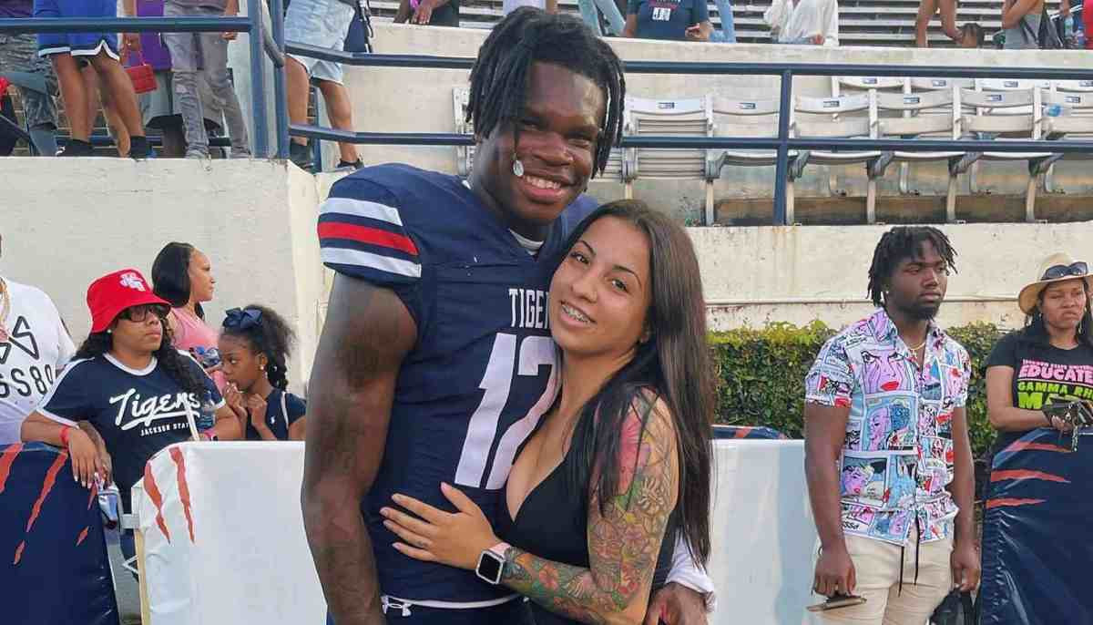 Travis Hunter stuns everyone with wedding gift to wife