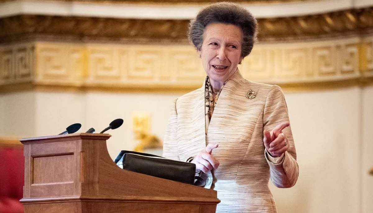 Buckingham Palace opens doors for Princess Anne special guests