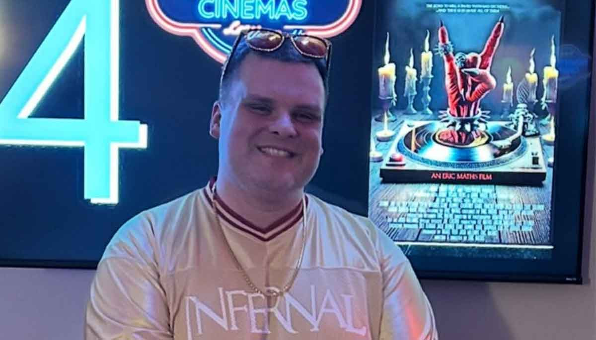 TikTok comic Steve Bridges dies at 41