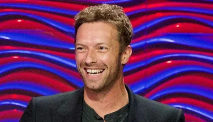 Coldplay star Chris Martin surprises fans